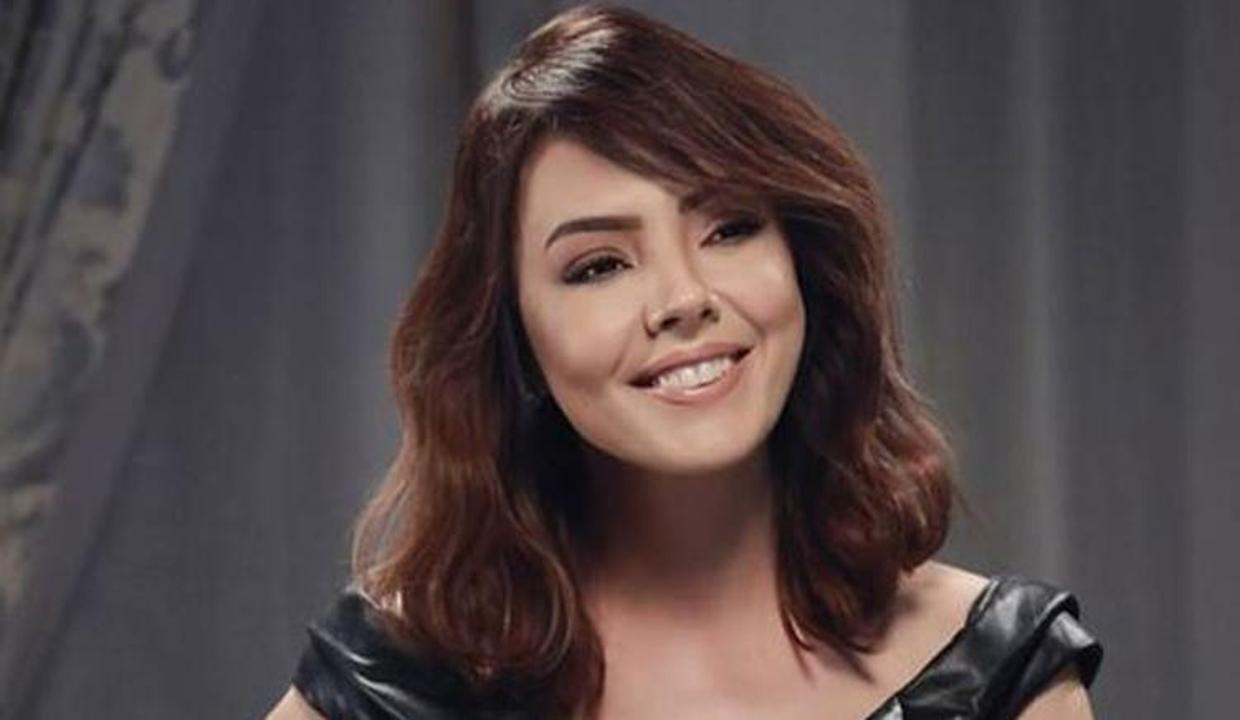 Ebru Gündeş kimdir? Gerçek yaşı kaçtır ve aslen nerelidir? - Ünlülerin ...