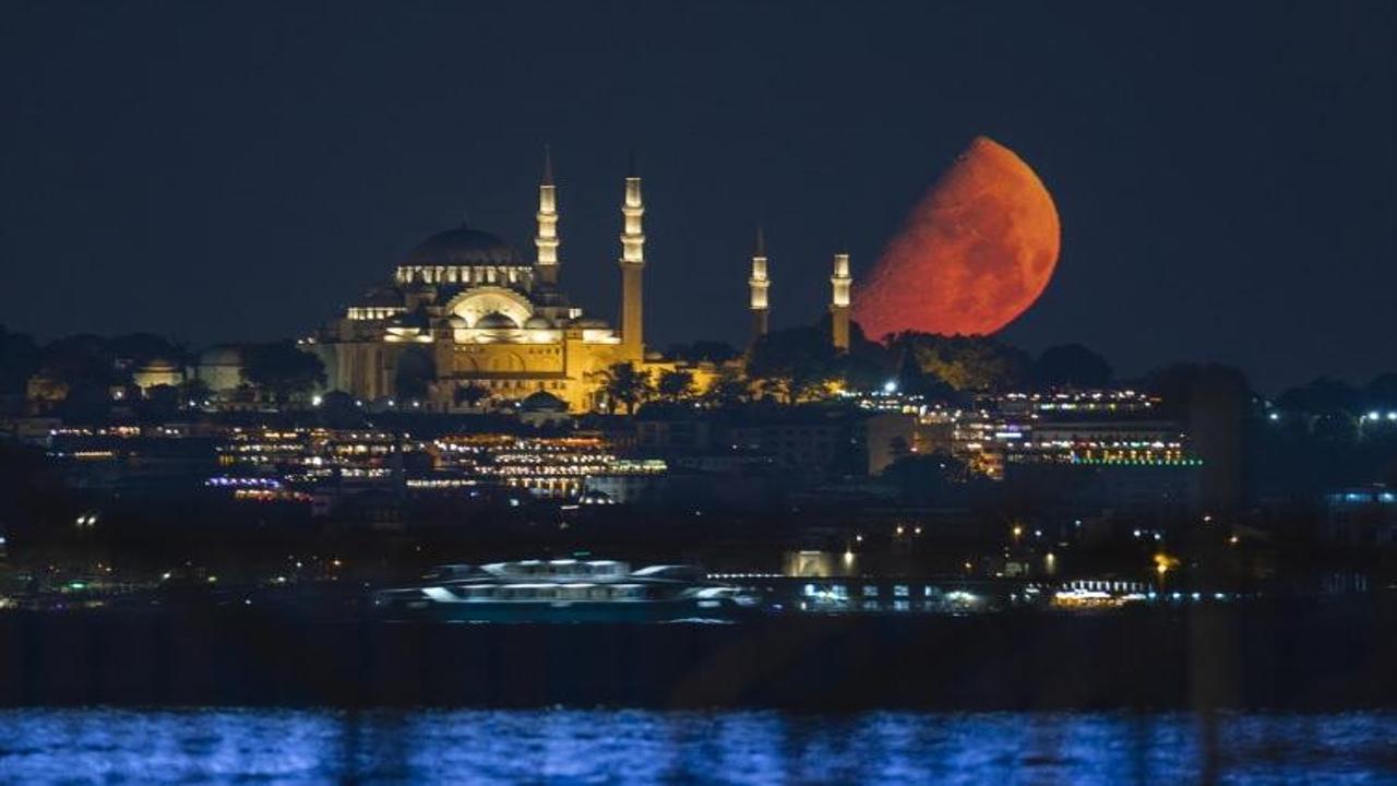 "Yarım ay" tarihi yarımadaya çok yakıştı! Ortaya kartpostallık ...