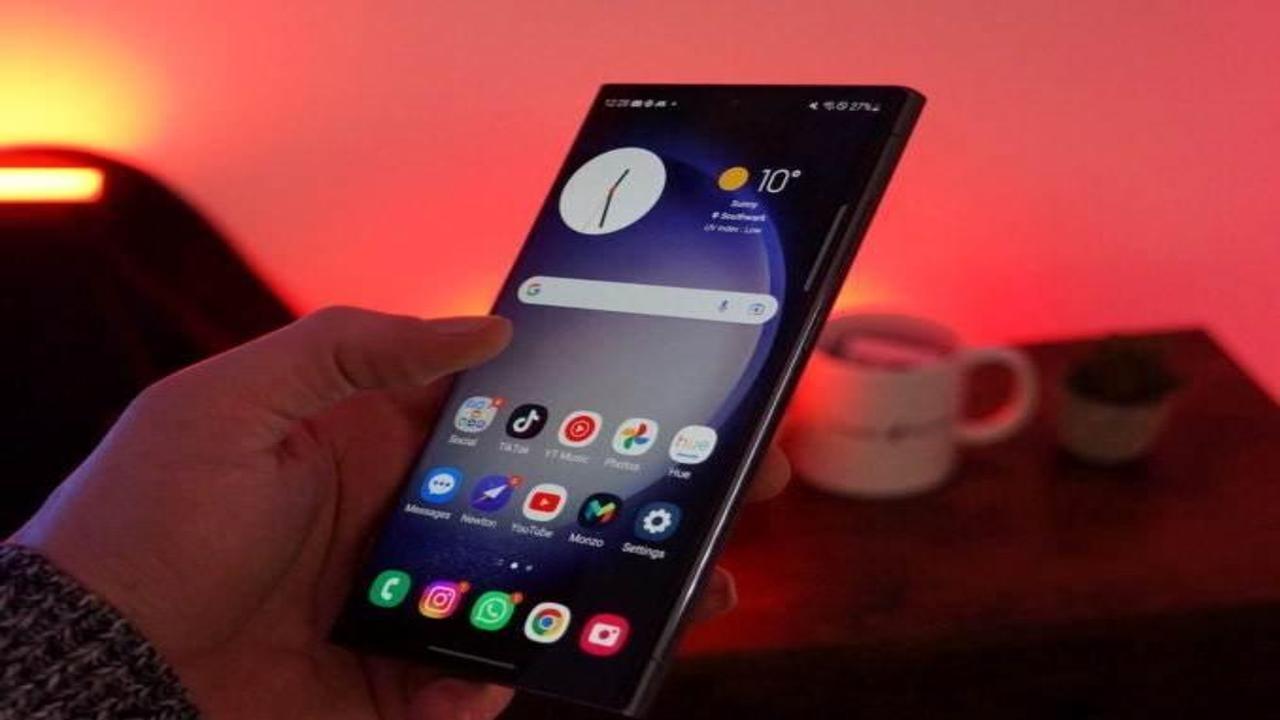 Sıralama değişti! Son model cihaza büyük şok... İşte en güçlü 10 ...