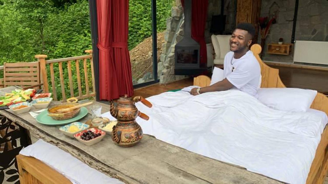 Kahvaltı yatağa değil, yatak kahvaltıya gidiyor