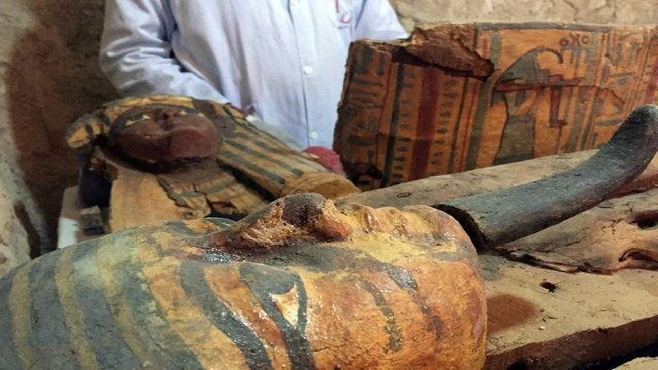 Mısır'da 3500 yıllık firavun dönemi mumyaları bulundu