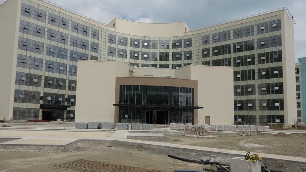 900 yataklı dev proje: Trabzon Şehir Hastanesi için tarih verildi ...