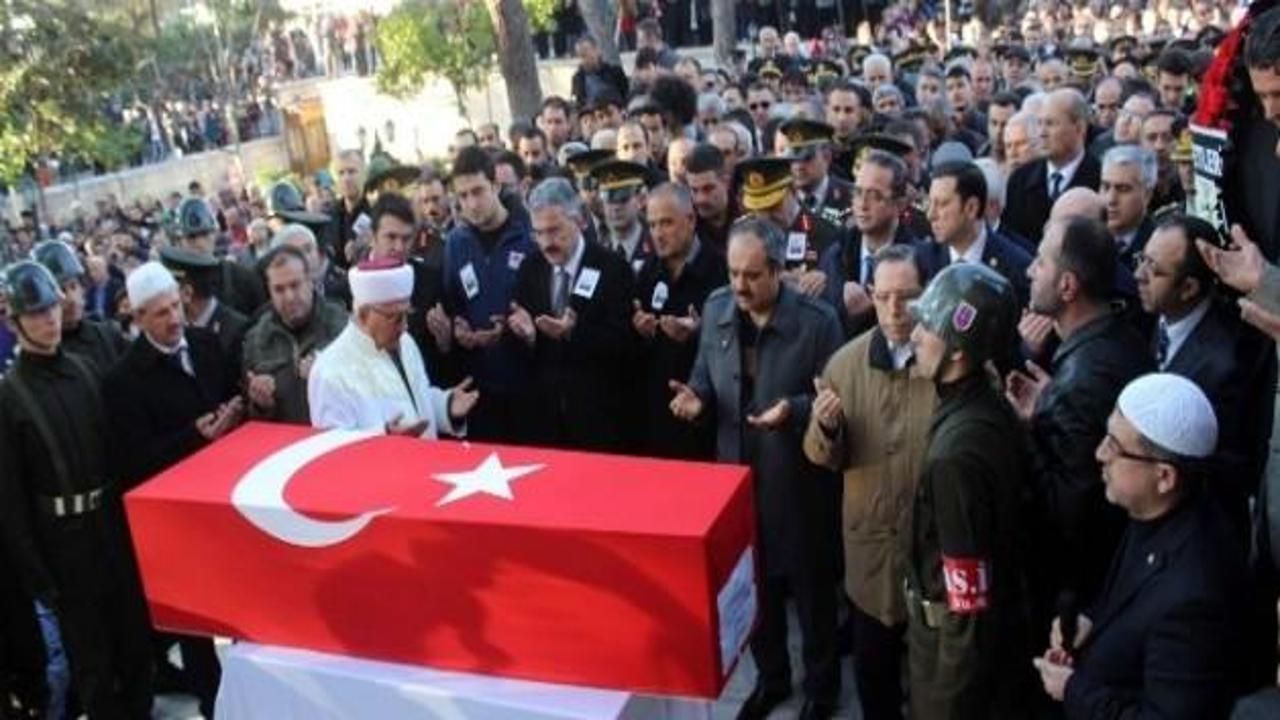 Şehit Sağlam, göz yaşları içinde uğurlandı - Haber 7 GÜNCEL