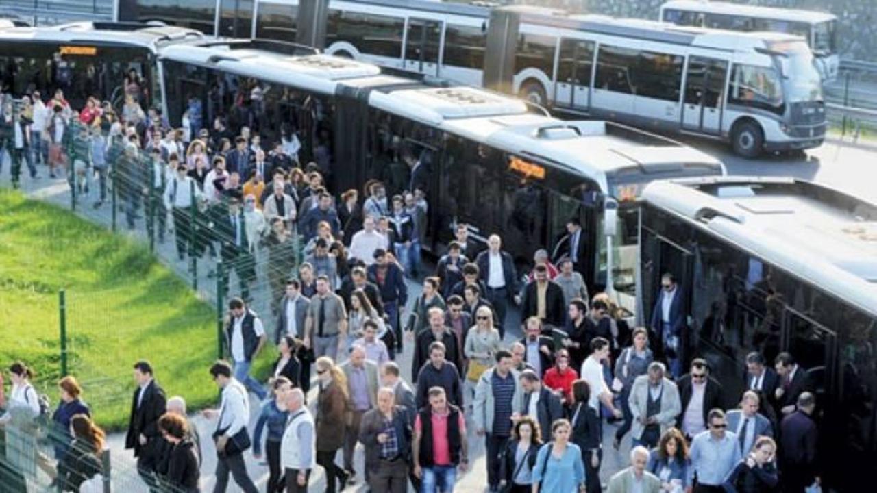 İstanbul ve Ankara'da toplu taşıma ücretsiz - Haber 7 GÜNCEL