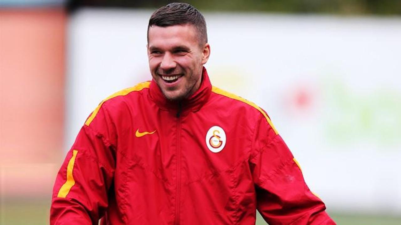Podolski'den F.Bahçelileri çıldırtan paylaşım! - Tüm Spor Haber Galatasaray Podolski'den F.Bahçelileri çıldırtan paylaşım! - Tüm Spor Haber Galatasaray