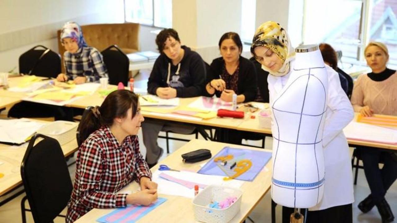 Çolpan İlhan Moda Okulu öğrencilerini bekliyor - Ekonomi Haberleri ...