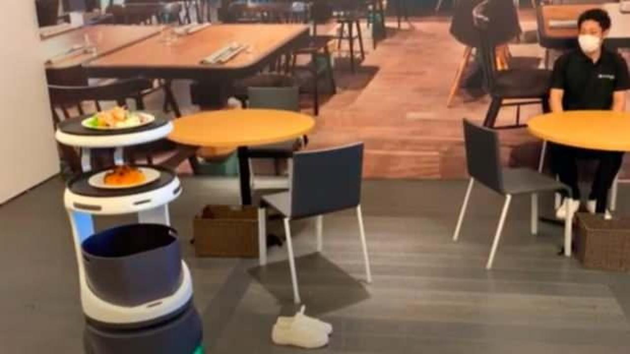 Japon şirket Softbank, yeni nesil robot garsonlarını tanıttı - Haber 7 ...