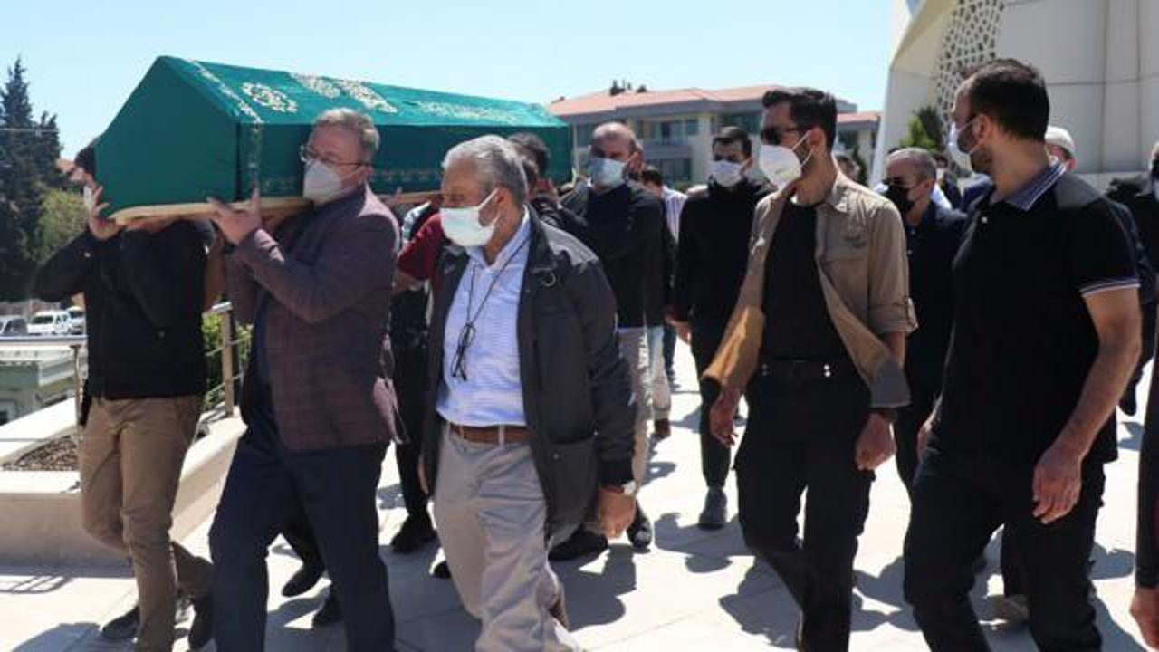 Şair ve yazar Dr. Hüseyin Emin Öztürk, son yolculuğuna uğurlandı ... Şair ve yazar Dr. Hüseyin Emin Öztürk, son yolculuğuna uğurlandı ...