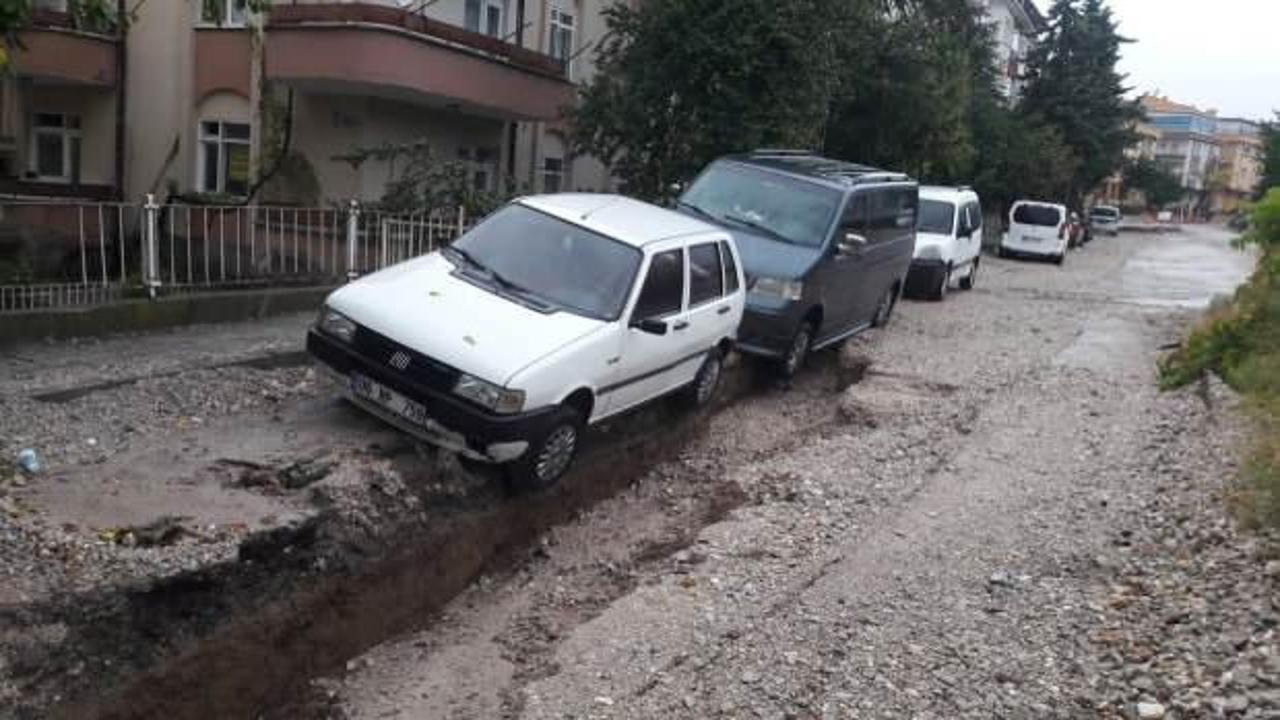 Obruktan sonra şimdi de yarık! Ankara'da tedirgin eden görüntü - Haber ... Obruktan sonra şimdi de yarık! Ankara'da tedirgin eden görüntü - Haber ...