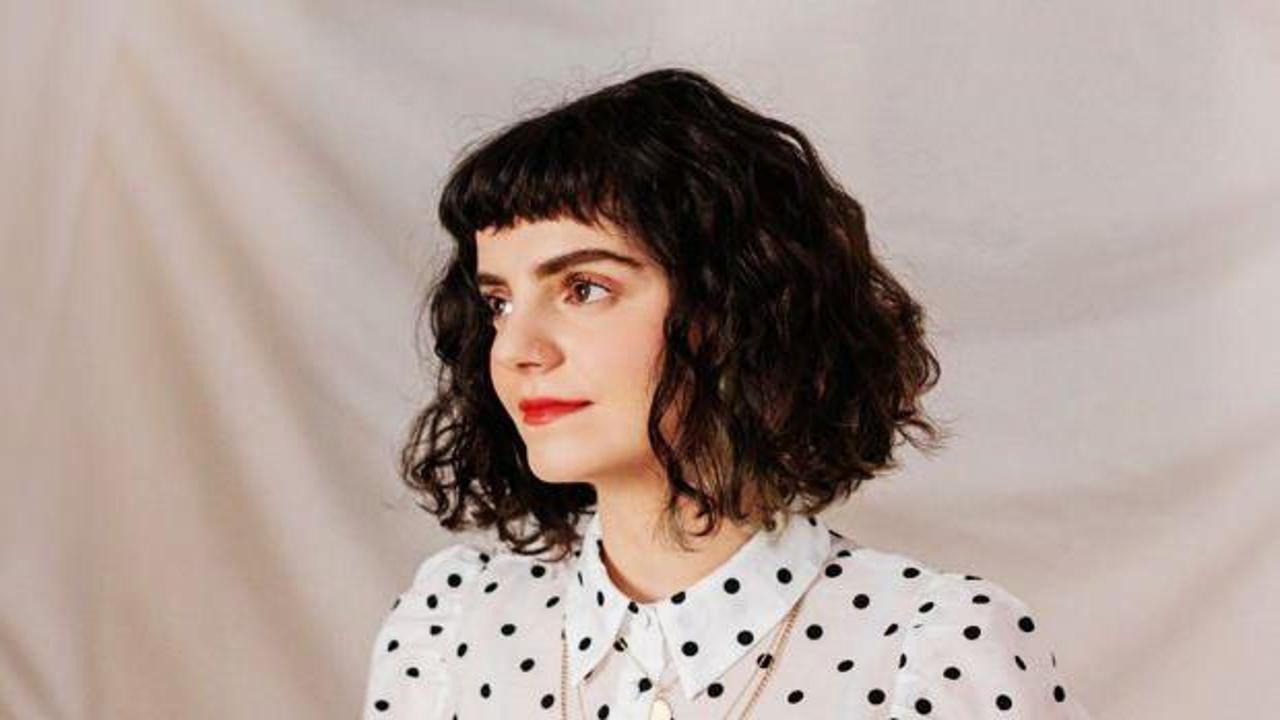 Eda Baba kimdir ve kaç yaşındadır? Ne iş yapıyor? Eda Baba eğitim ...