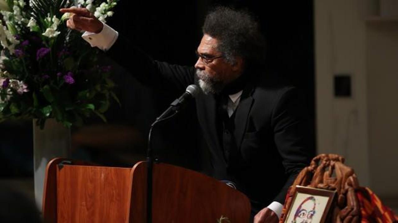 Felsefe Profesörü Cornell West'in Malcolm X hakkında sözleri törene ...
