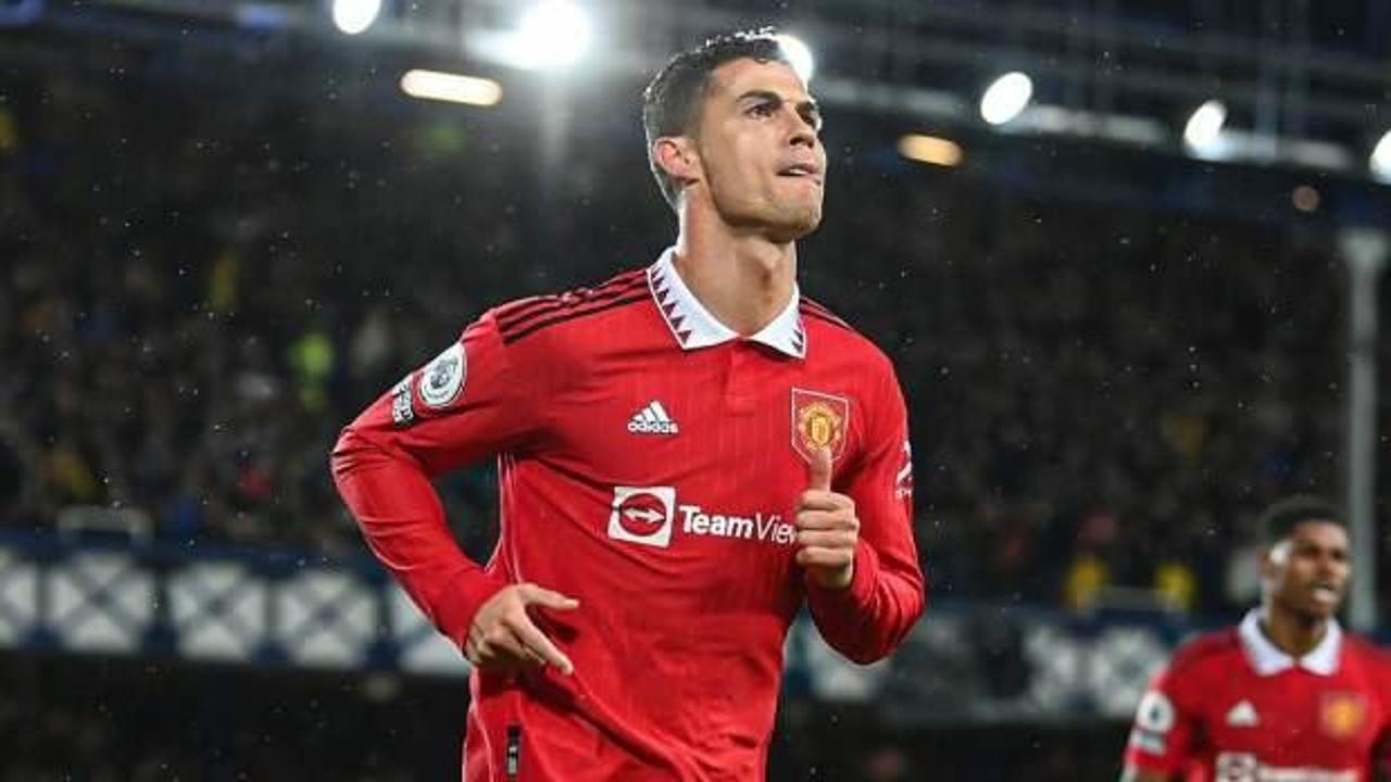 Ronaldo 700. golünü attı! Manchester United 2 golle kazandı - Tüm Spor ...