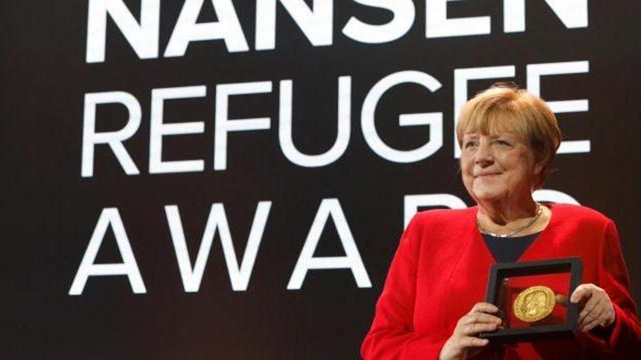 Eski Almanya Başbakanı Merkel, 2022 Nansen Mülteci Ödülünü aldı - Haber ...