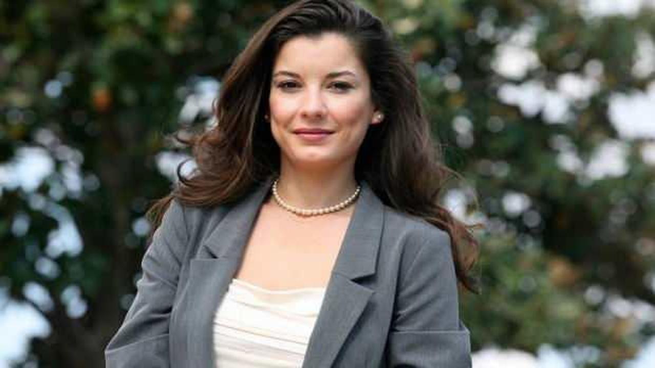 İrem Altuğ kimdir ve kaç yaşındadır? İrem Altuğ evli mi? Biyografisi ...