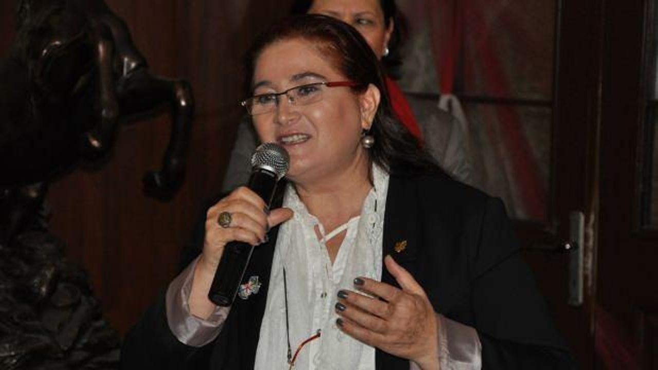 Sabahat Akkiraz ölüm haberini böyle verdi: Ablamı Kahramanmaraş'ta ...