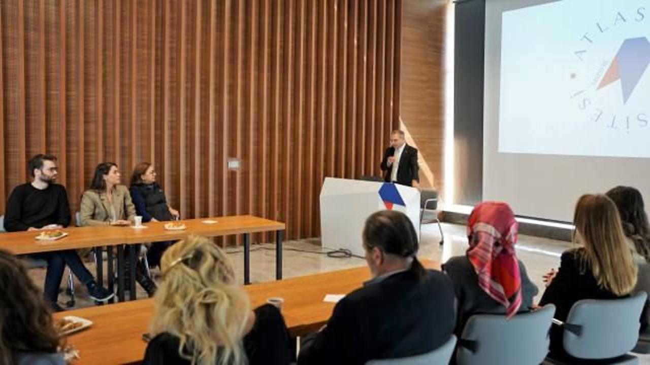 Prof. Dr. Mustafa Küçük: Doktor olmak en zor sanattır! - Haber 7 GÜNCEL