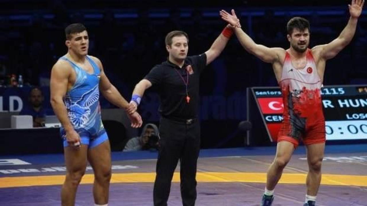 Ali Cengiz’in dünya şampiyonluğuna UWW ortak çıkardı - Tüm Spor Haber ...