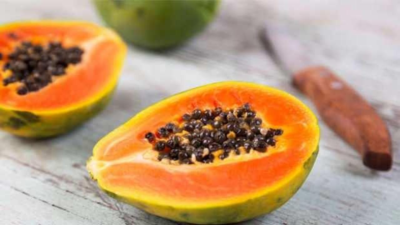 Papaya meyvesi nasıl kesilir? Papaya meyvesi dilimlemenin 4 farklı yolu ...