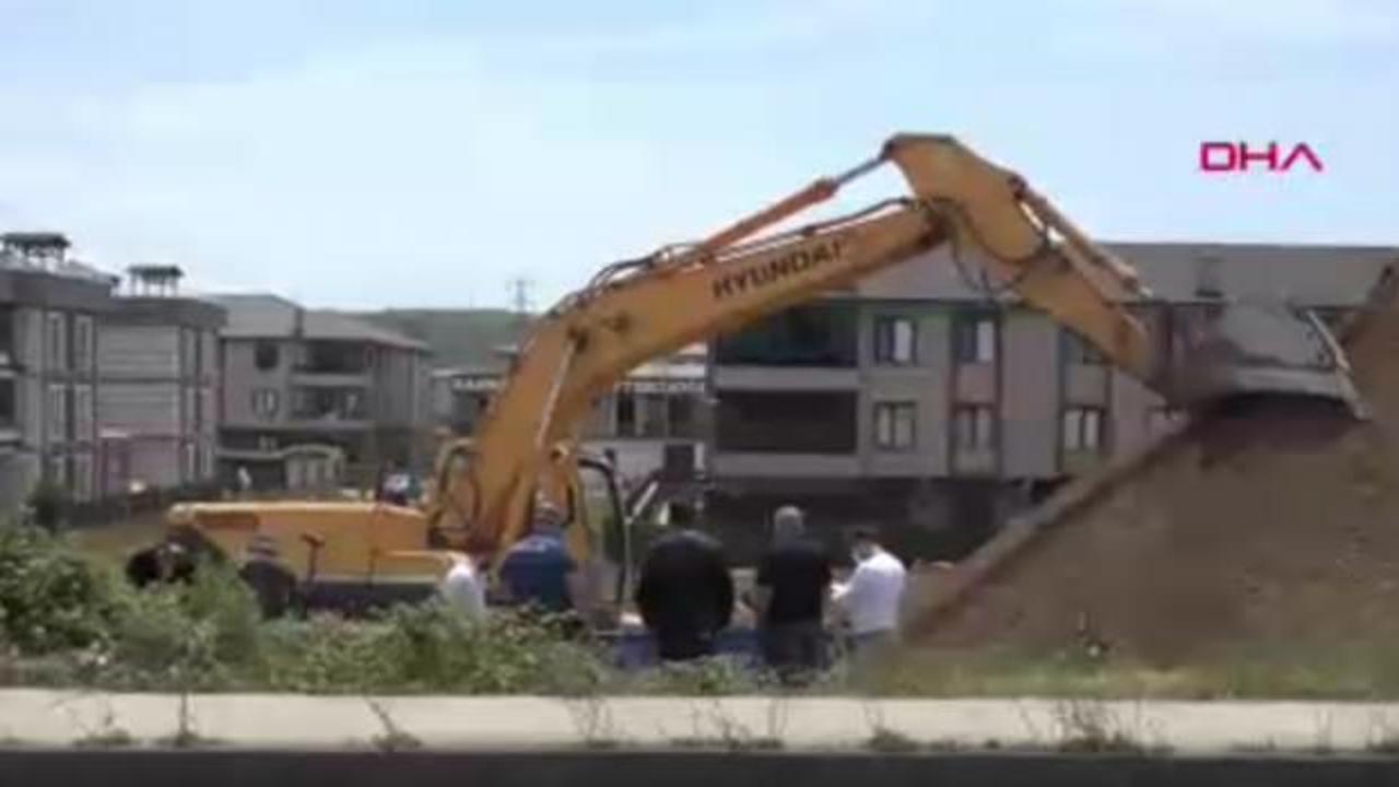 Temel kazısında el ve ayakları bağlı, toprağa gömülü kadın cesedi ...