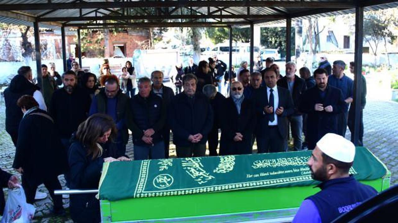 Oyuncu Sezai Altekin, Bodrum'da son yolculuğuna uğurlandı - Haber 7 GÜNCEL