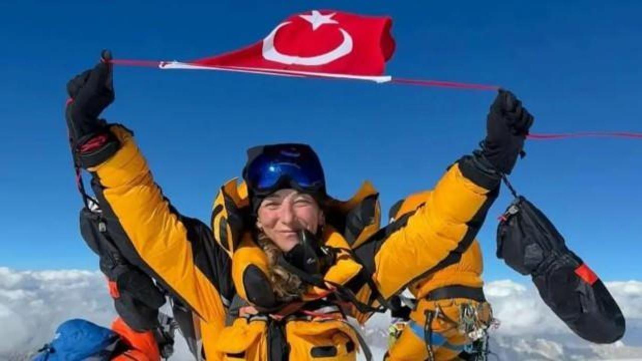 Denizlili dağcı K2 Dağı zirvesine ayak basan ilk Türk kadın dağcı oldu ...
