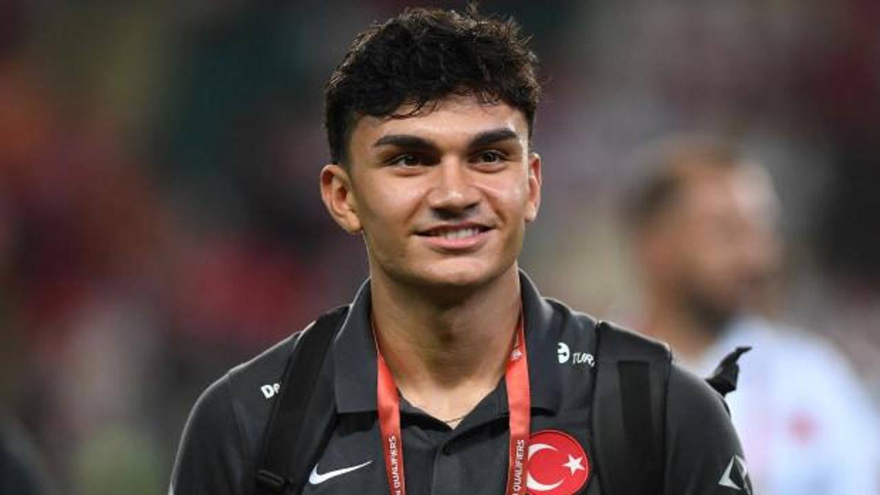 Sakatlık sonrası gözyaşlarını tutamamıştı! Can Uzun'dan kötü haber ...