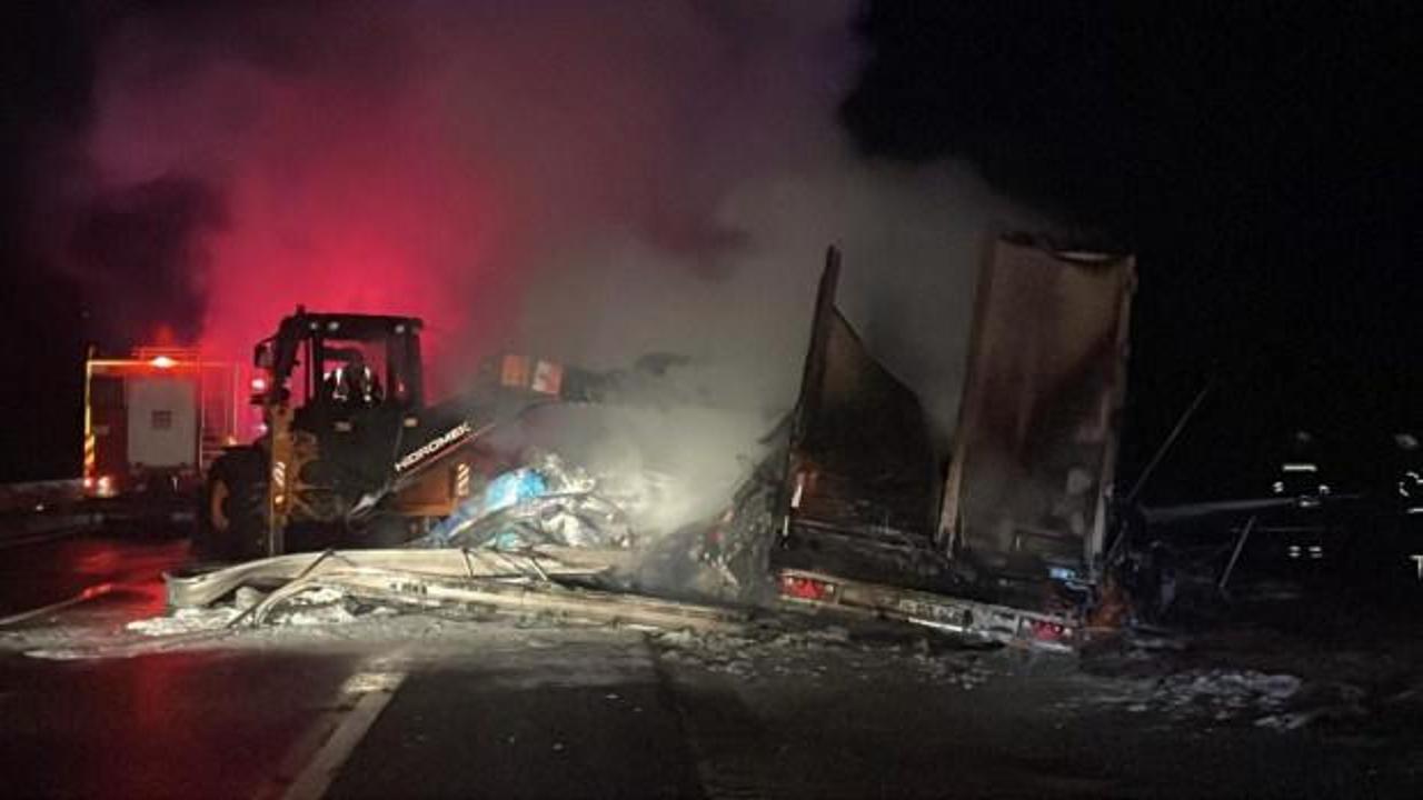 D-100'de TIR alev aldı! Ulaşım aksadı - Haber 7 GÜNCEL