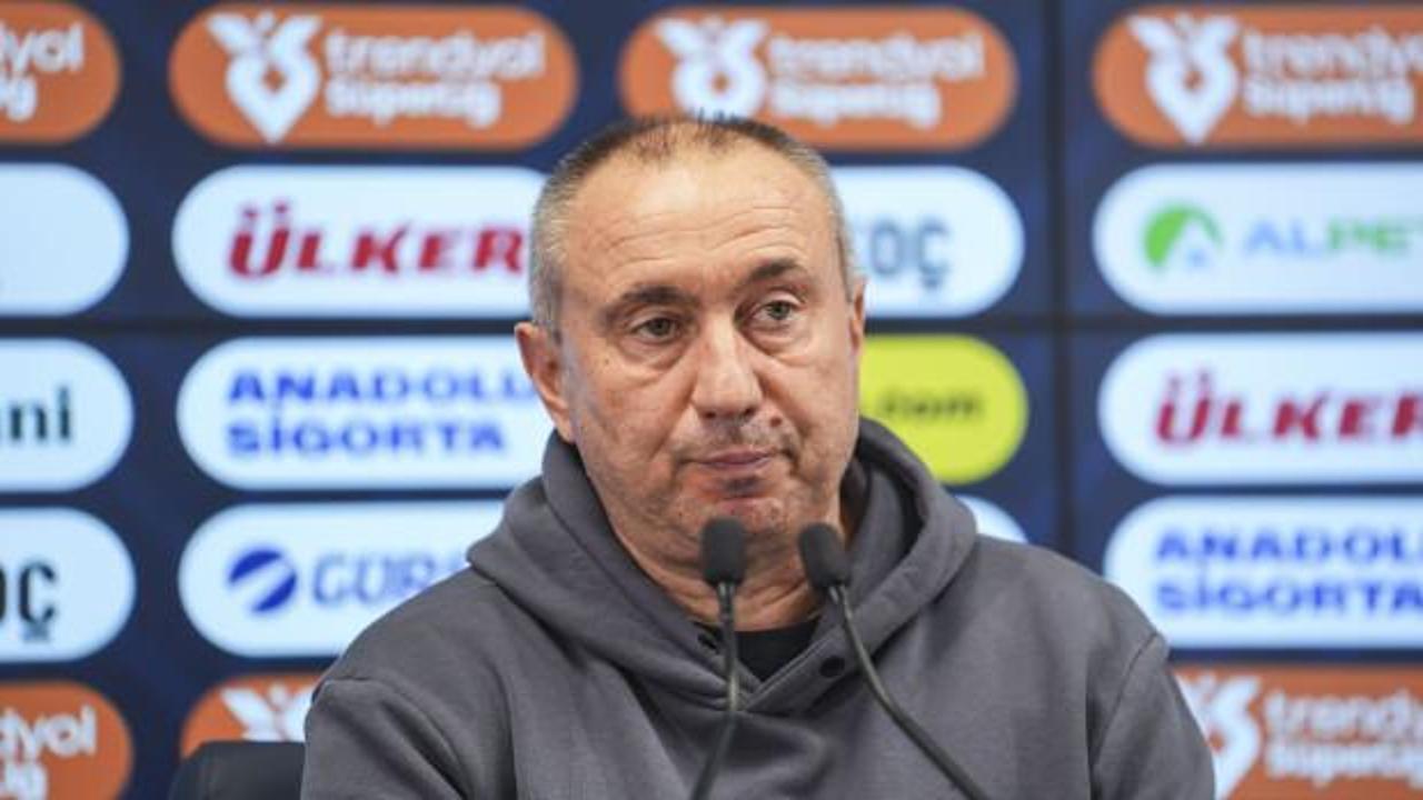 Stanimir Stoilov: Böyle güçlü bir takıma karşı bu puanı aldığımız için ...