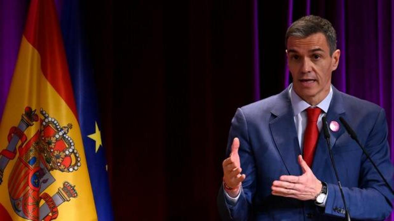 Sanchez'in partisine polis baskını - Haber 7 DÜNYA