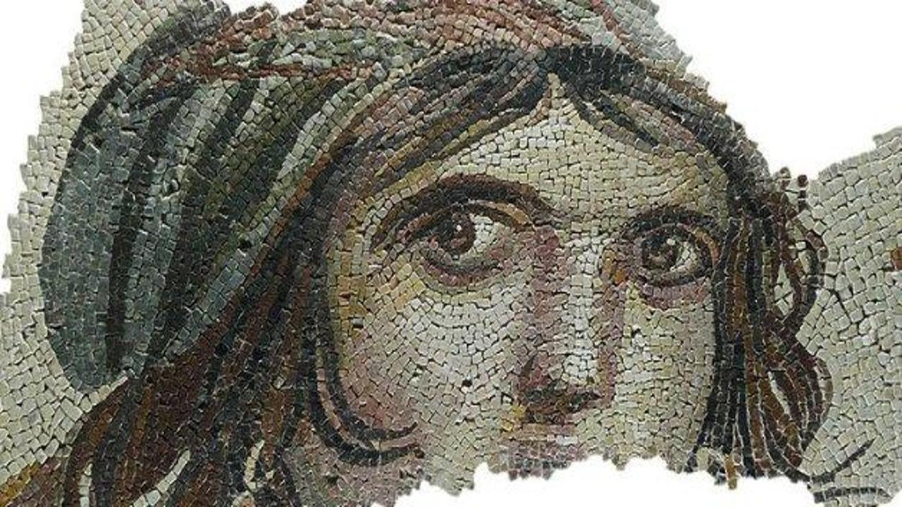 Türkiye Çingene Kızı için ayakta - Haber 7 KÜLTÜR