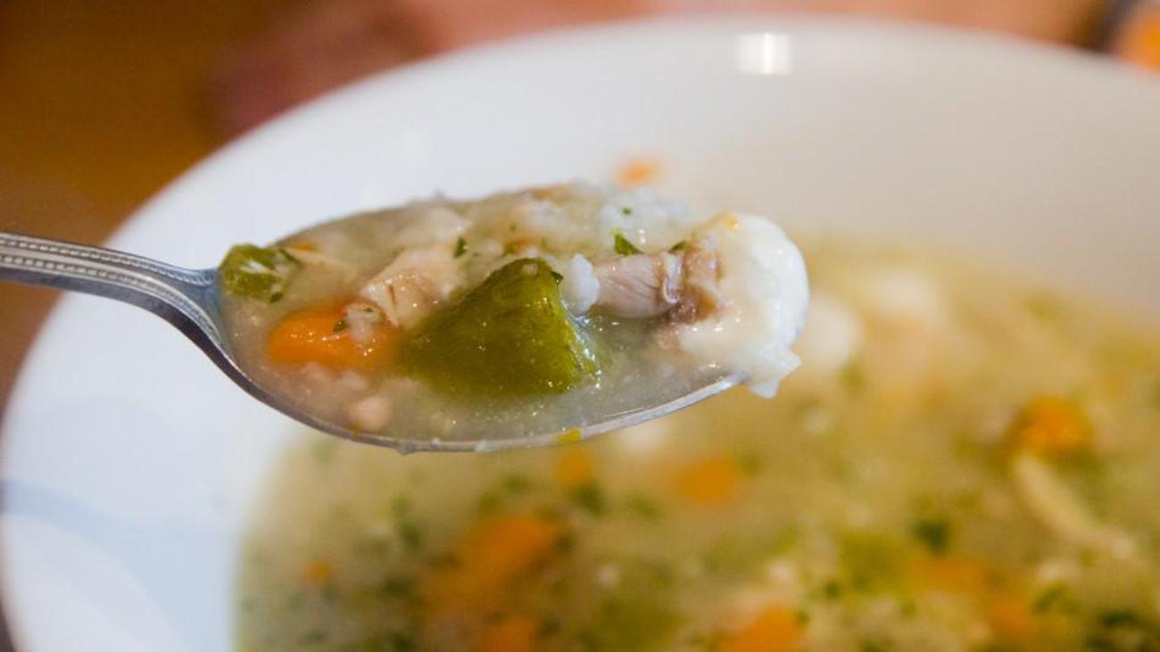 En kolay Begova çorbası nasıl yapılır? Boşnak mutfağının Begova çorbası ...