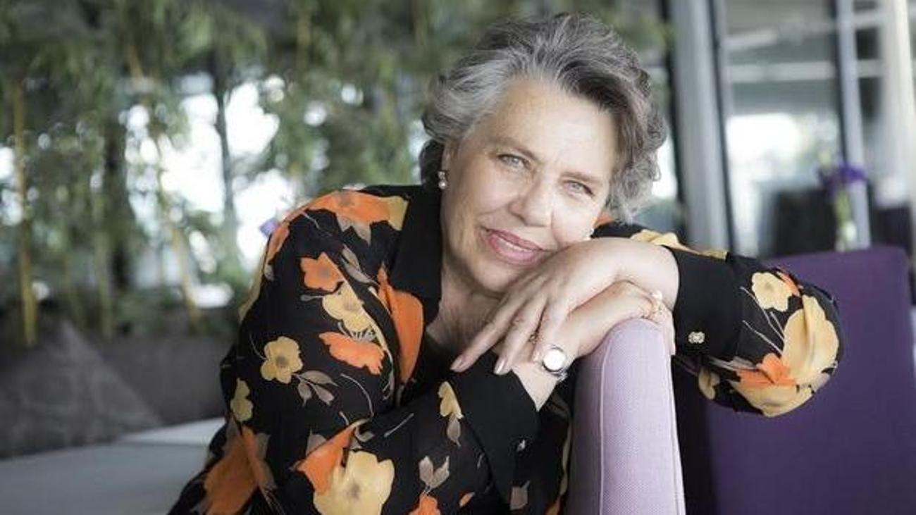 Işıl Yücesoy 1970 yıllarda çektiği ilk selfieyi paylaştı! - Magazin ...