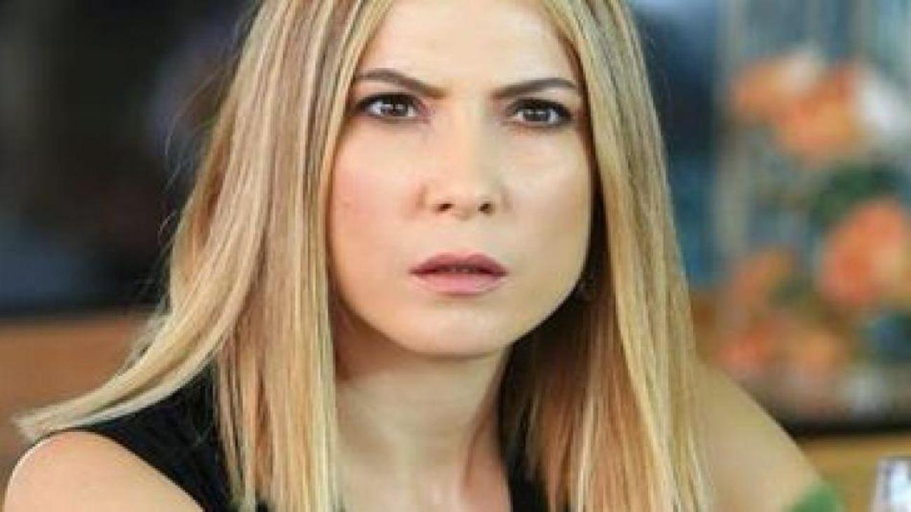 Şebnem Dönmez'in zor anları! - Magazin Haberleri