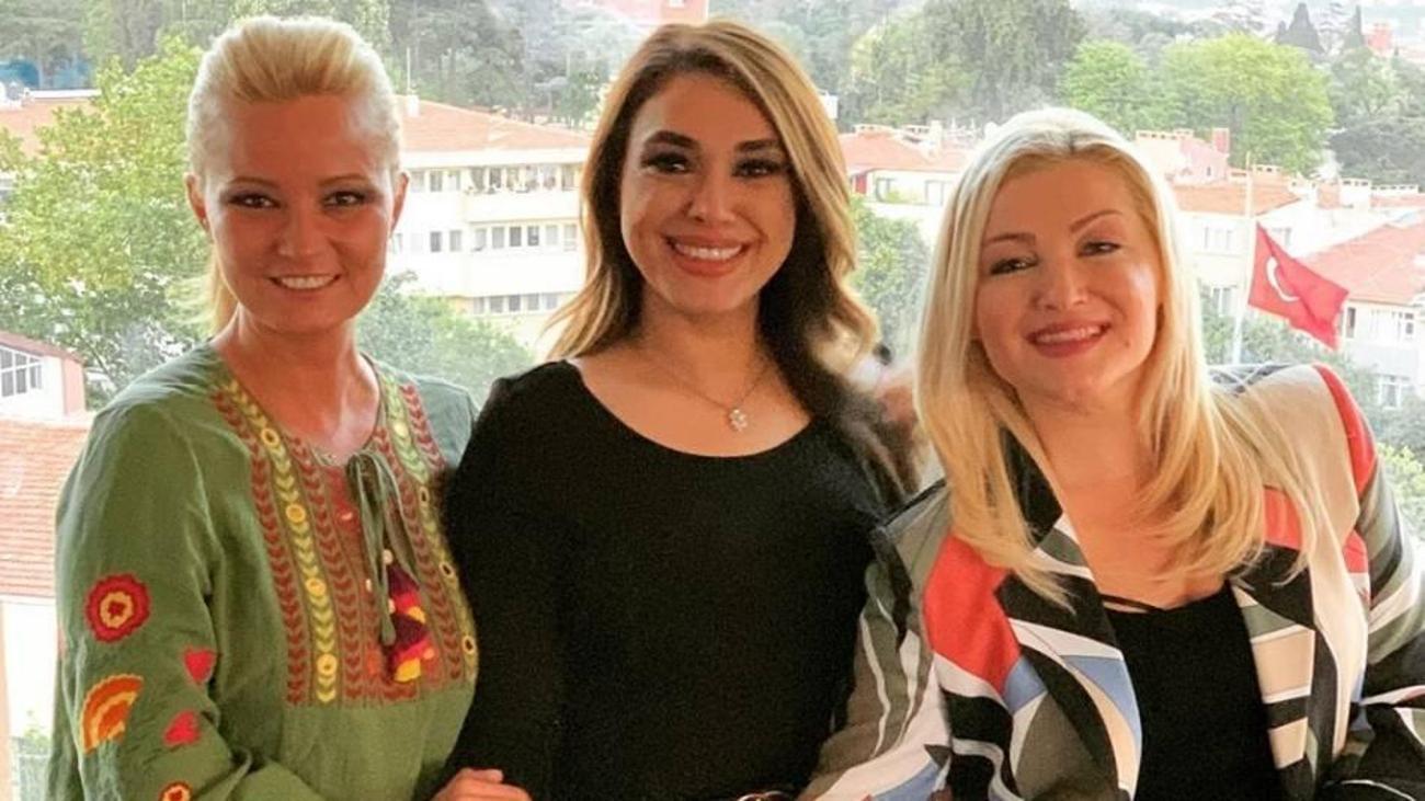 Müge Anlı'dan en yakın arkadaşı Zuhal Topal'a çiçek - Magazin Haberleri