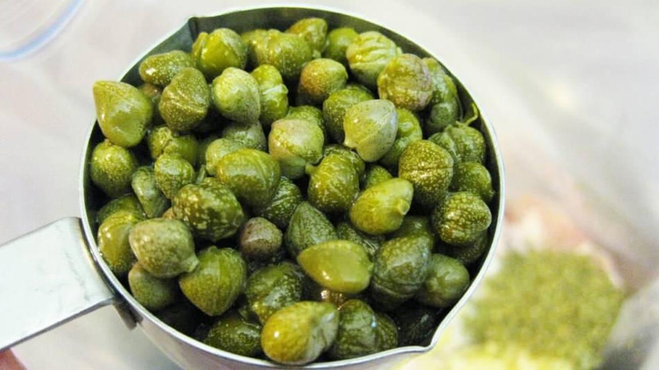 Kapari sos nedir ve nerelerde kullanılır? Evde kapari sosla yapılan ...