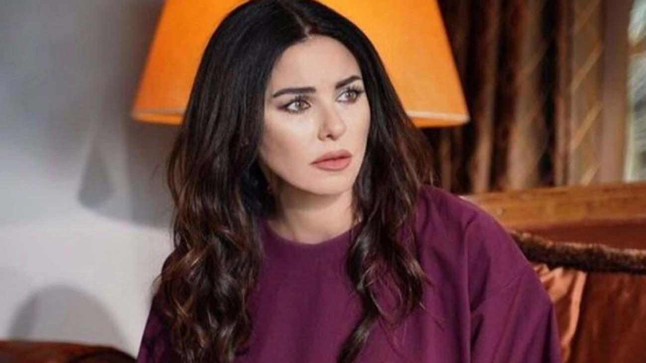 Defne Samyeli 6 ay beklemekten kurtuldu! Hastane raporuyla ehliyetini ...