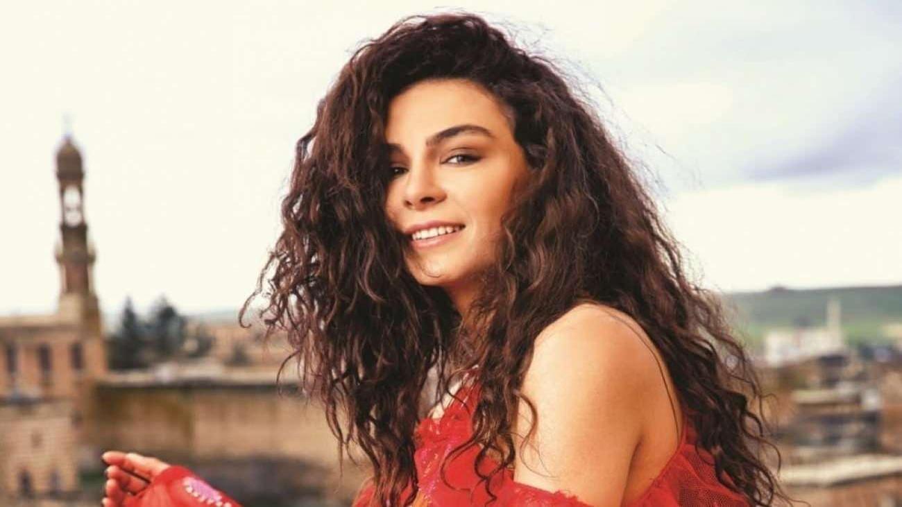 Destan dizisinin Akkız'ı Ebru Şahin'den yeni kareler - Magazin Haberleri