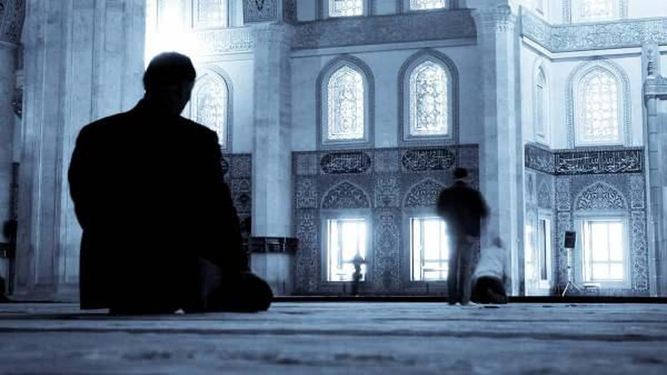 El-Kuddûs ismi ne demektir? Faziletleri nelerdir? Esmaül Hüsna El ...