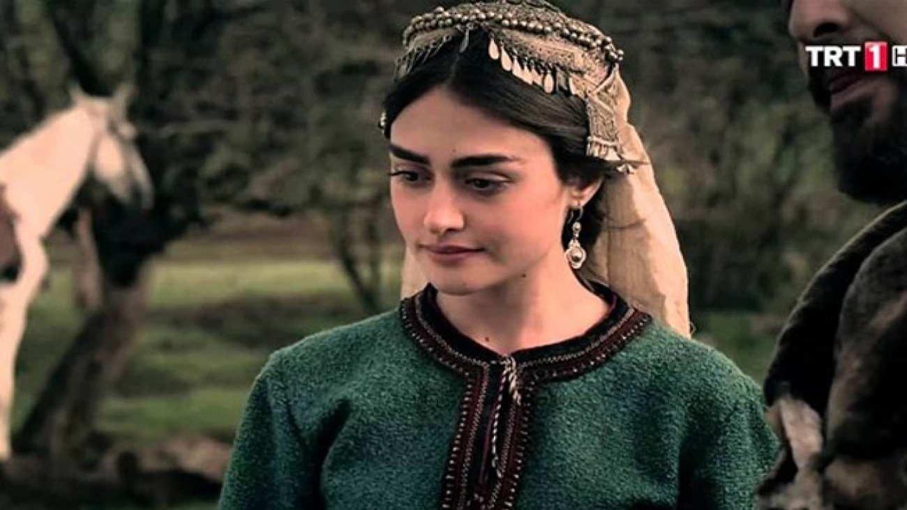 Diriliş Ertuğrul'un Halime Sultan'ı Esra Bilgiç yeni projesi ortaya ...