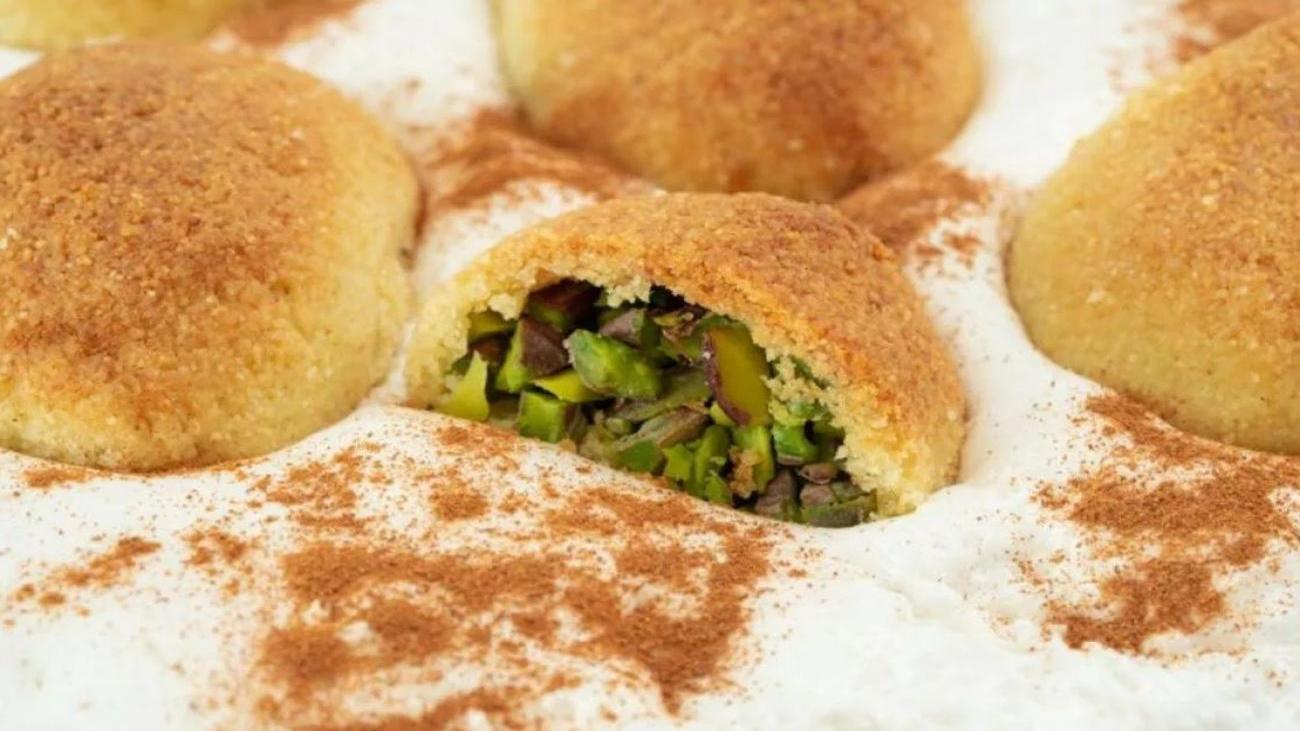 Fıstıklı nurtaç tatlısı nasıl yapılır? En pratik şerbetli Nurtaç ...