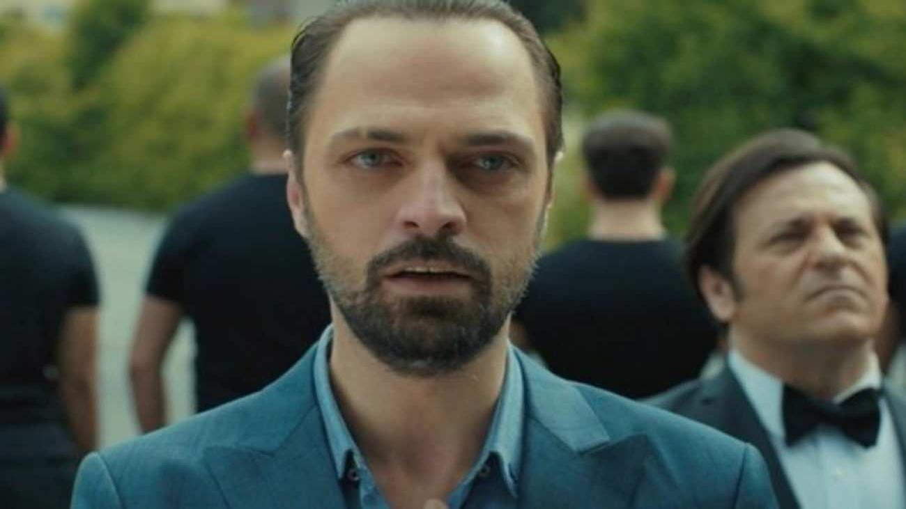 Oyuncu Ertan Saban'dan Ramazan ayı saygısızlığı! Sosyal medyada ...