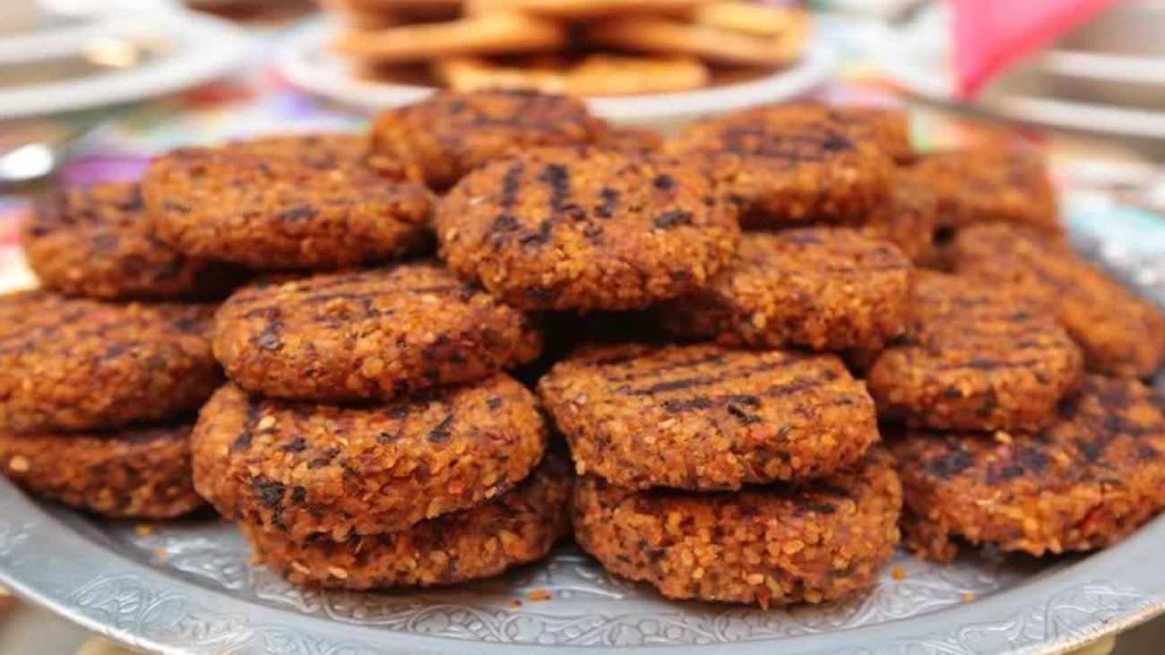 Tokmak köfte nasıl yapılır? En kolay Çorum Tokmak köfte yapılışı ve püf ...
