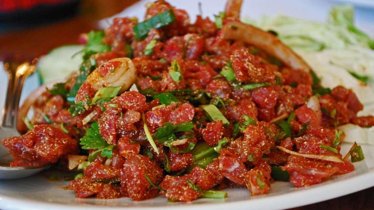 Dünyanın en tehlikeli yemeği: Koi Pla! Ölümcül tehlike saçıyor - Sağlık ...