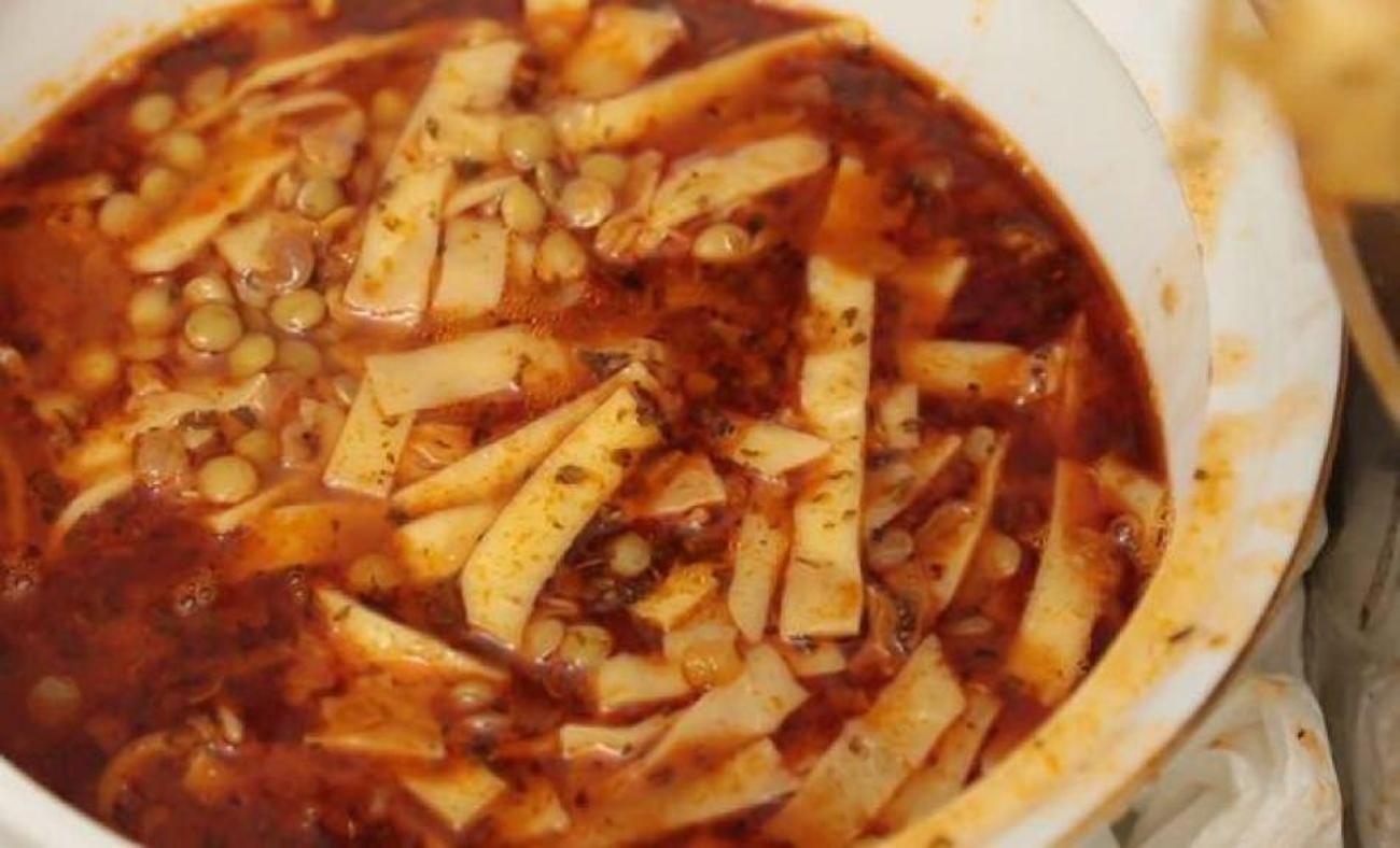 Sakala çarpan çorba nedir? Evde en kolay sakala çarpan çorba tarifi ...