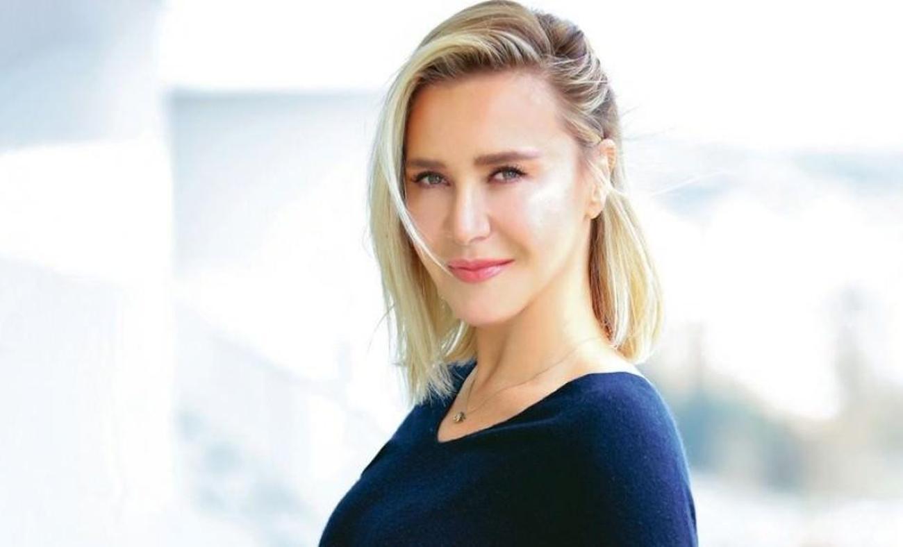 Aslı Şen Umre'ye gitti! O anları paylaşınca binlerce yorum geldi ...