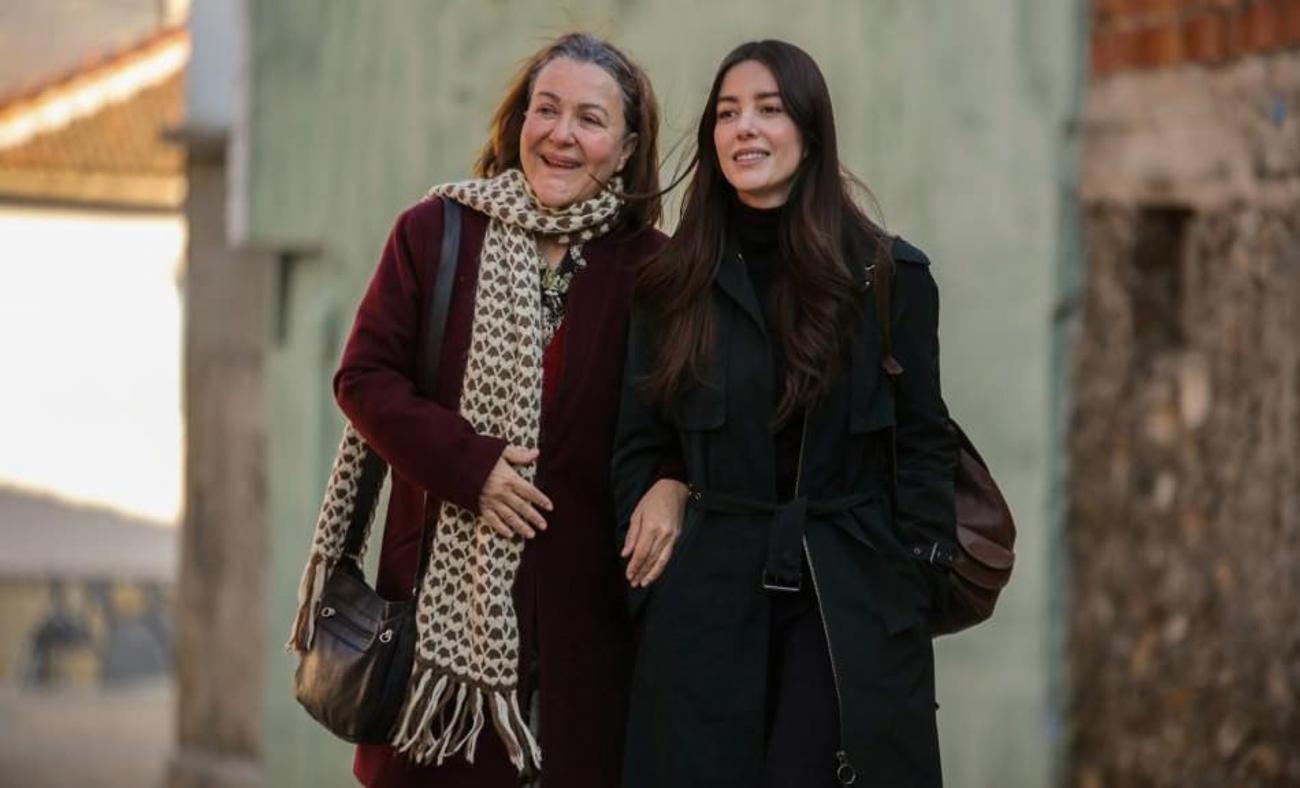 Annem filminin konusu nedir? Annem filmi güzel mi? Annem filmi fragman ...