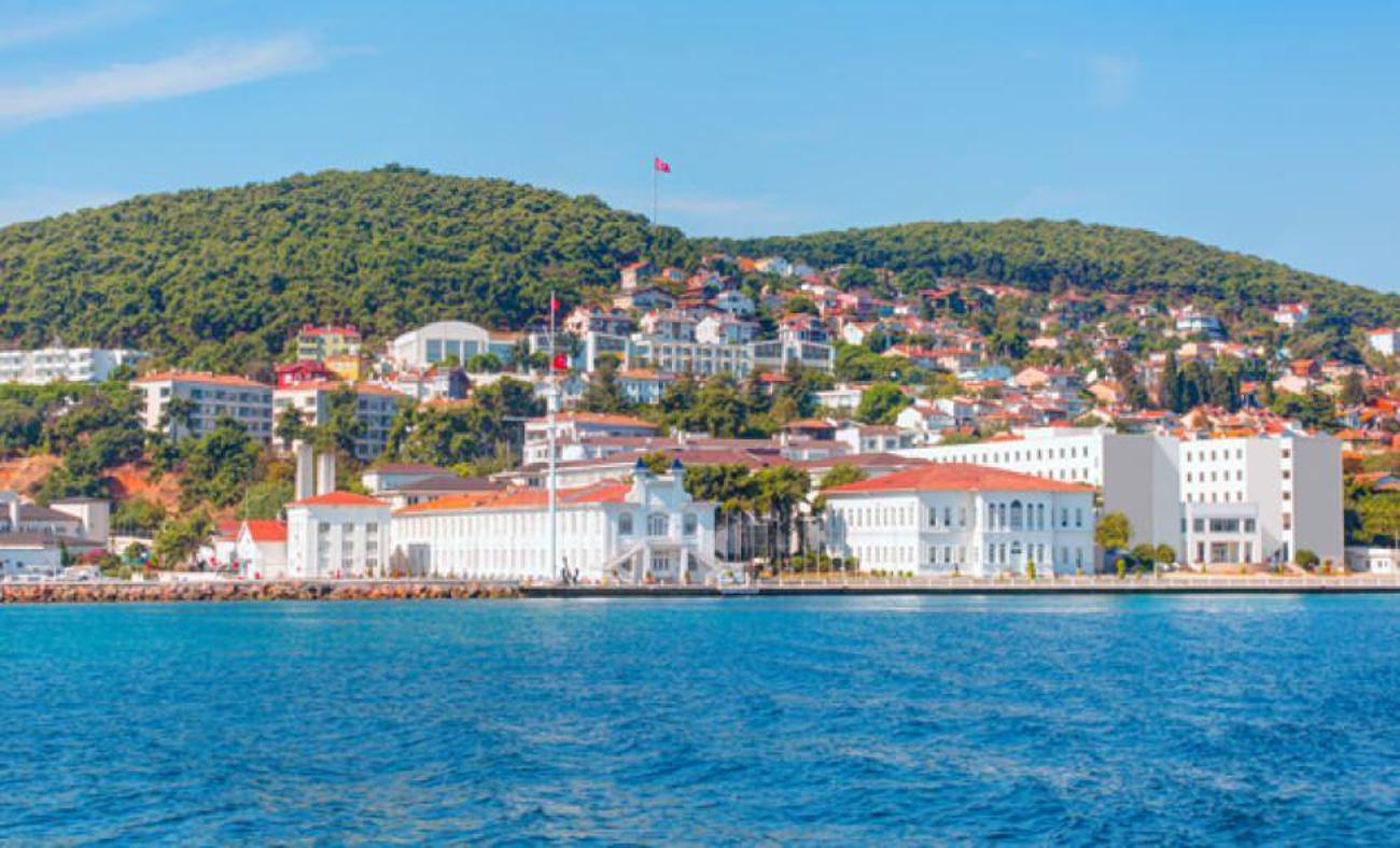 Heybeliada'ya nasıl gidilir? Heybeliada'da gezilecek yerler - Yaşam ...