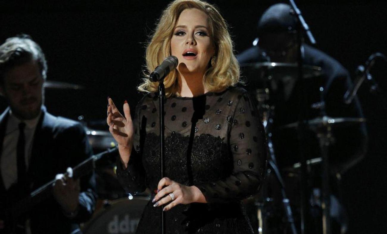 Kilolarından kurtulan Adele 33. yaşını kutladı! - Magazin Haberleri