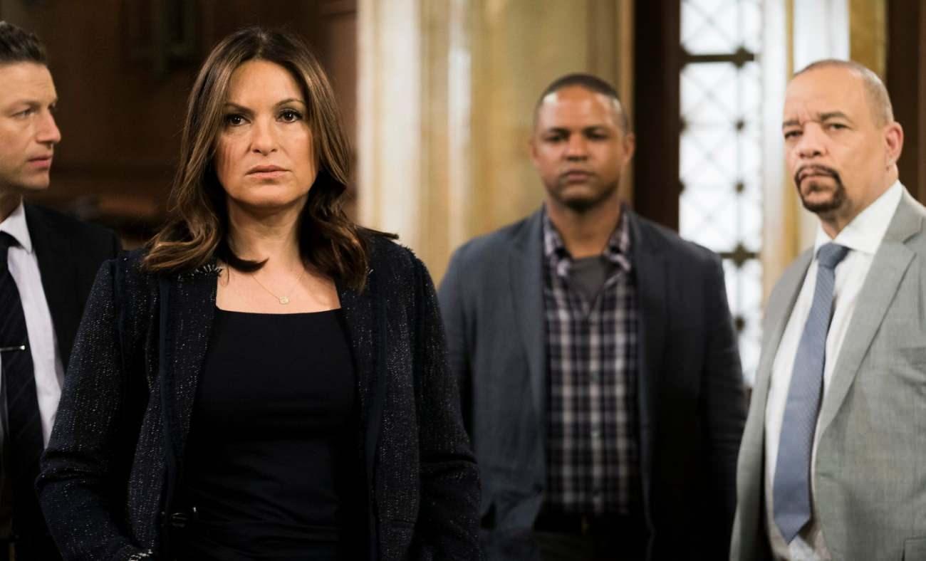 ABD'de rekor kıran Law and Order'in kadrosunda Türk oyuncu Esin Varan ...