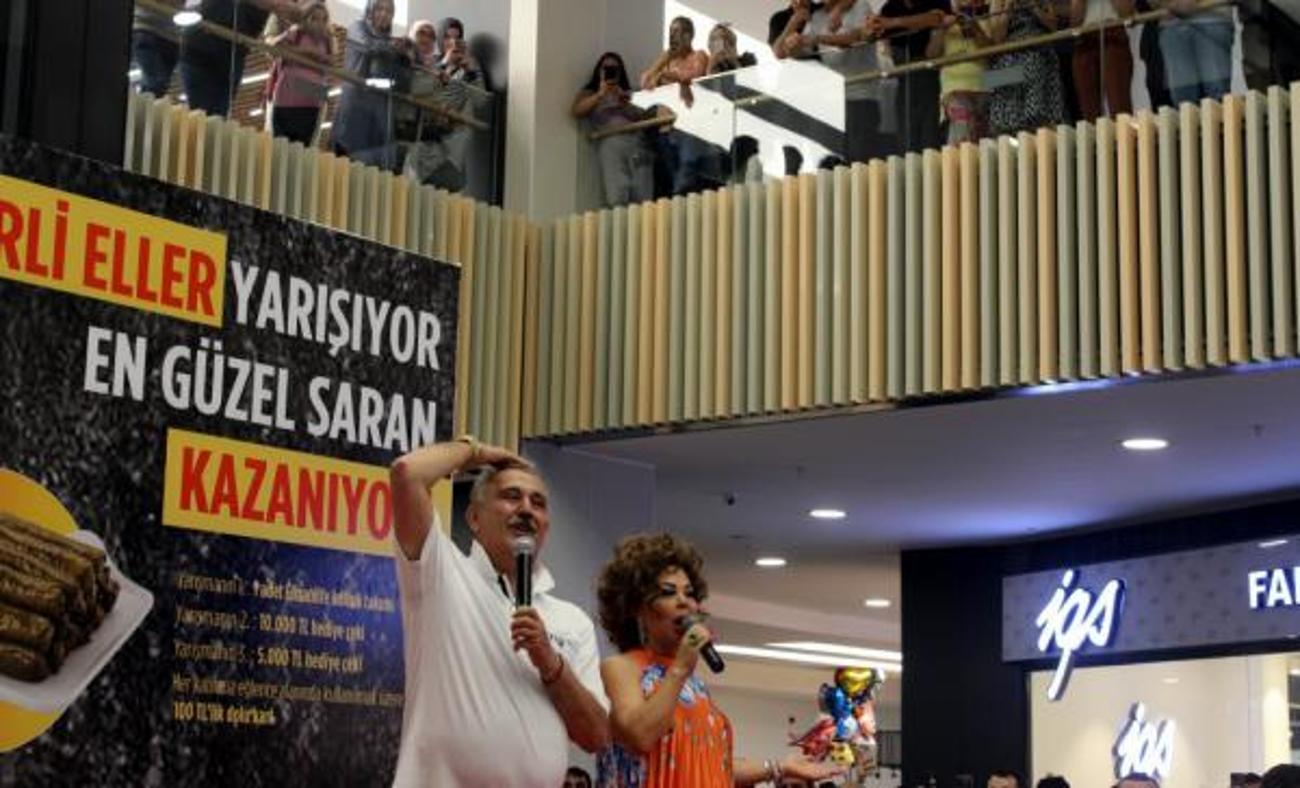 Safiye Soyman ve Faik Öztürk Kayseri'de hayranlarıyla buluştu ...